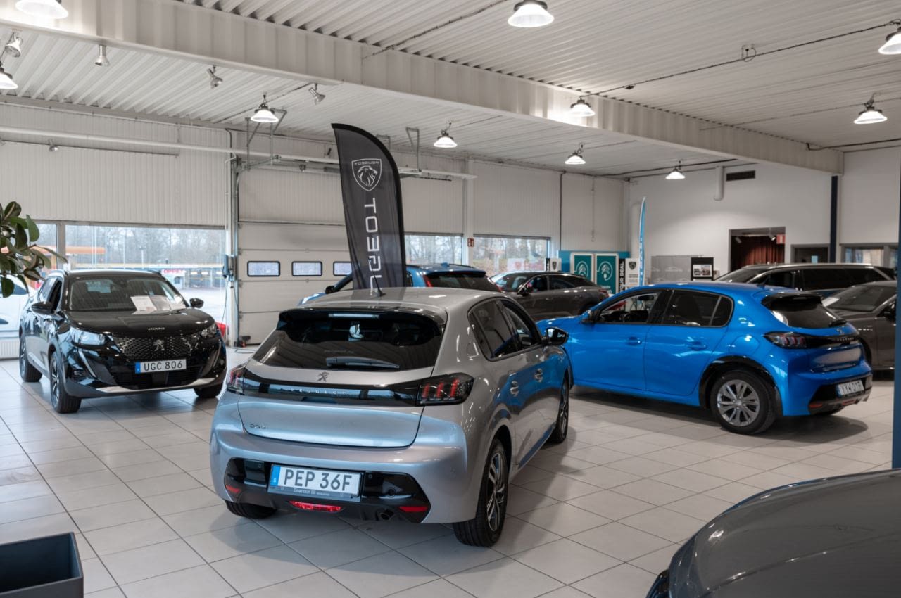 Einarsson Bil Hässleholm – Kaveldunsvägen 2 › Landrins Bil